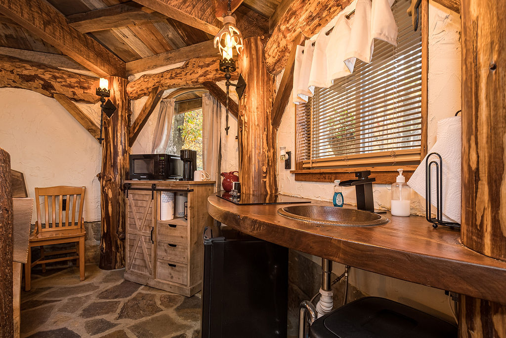 Hobbit House | Farmington Vacation Rentals
