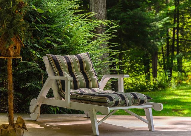 Pebblestone Cottage | Farmington Vacation Rentals